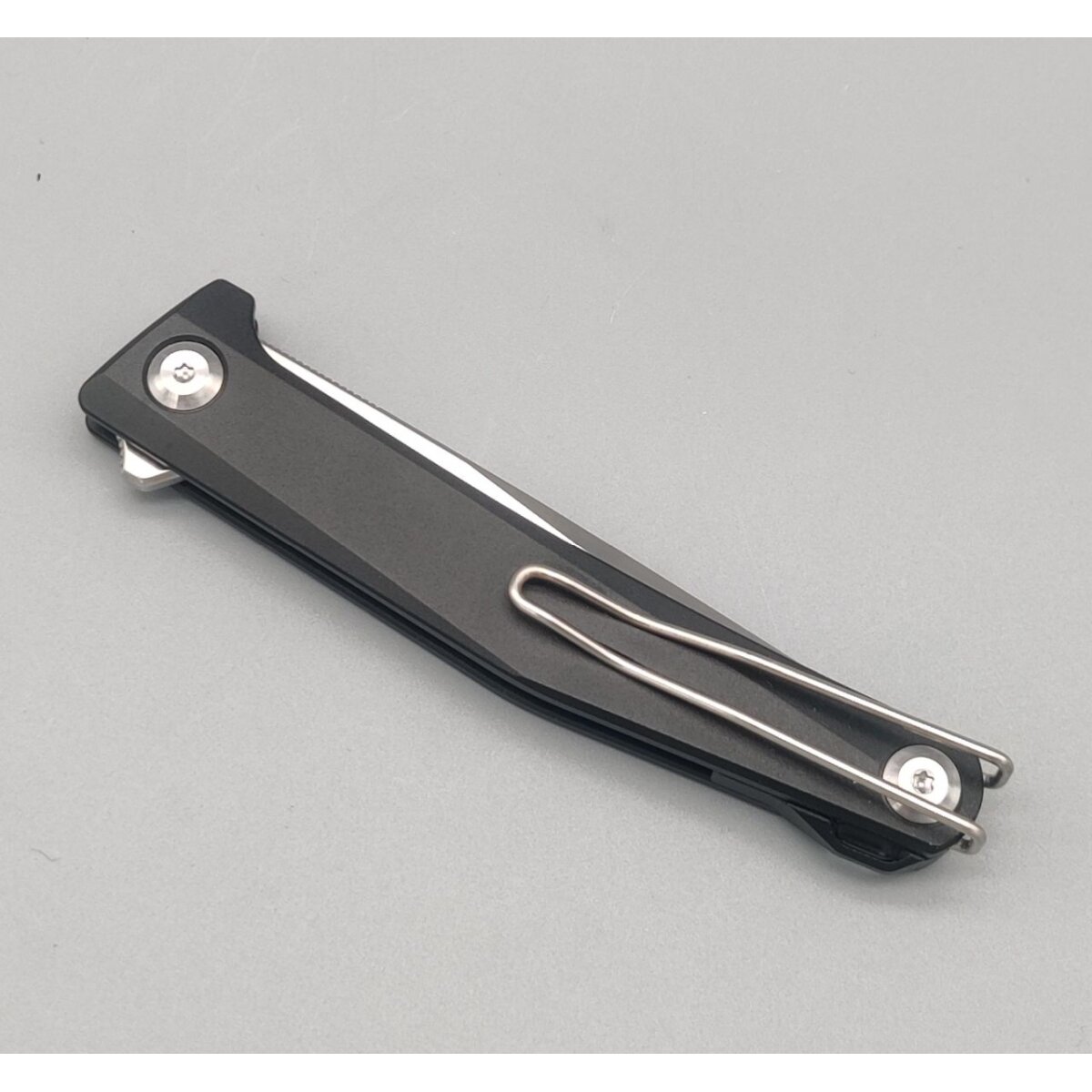 Real Steel Teres Black Satin Flipper, 75,95