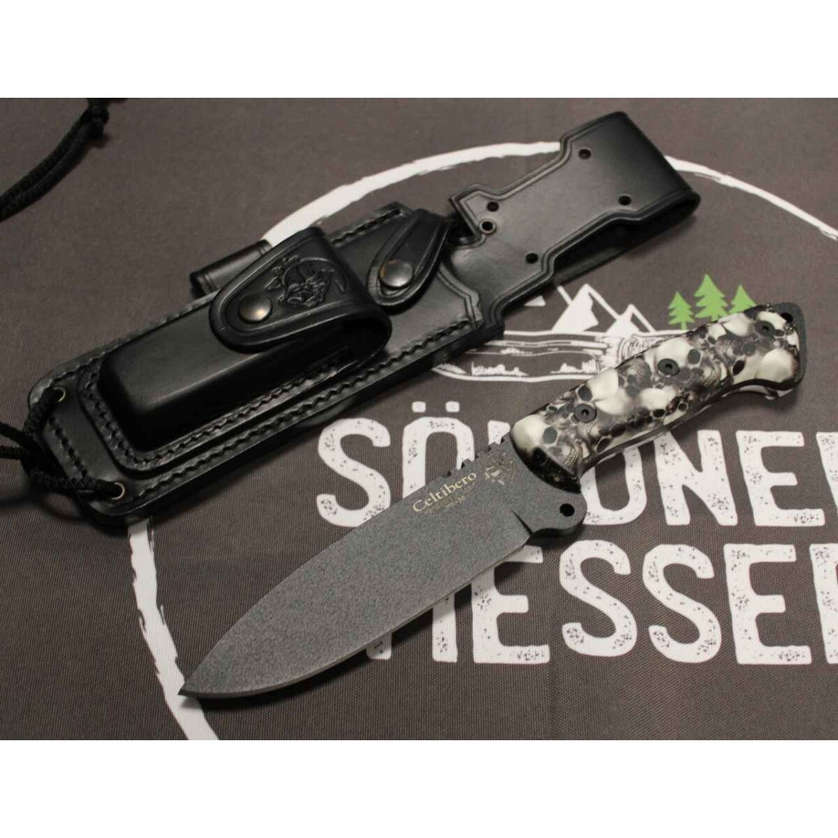 J&V Forester Knives Celtibero 2.0 Calavera MoVa Kunststoff mit Artwor ...