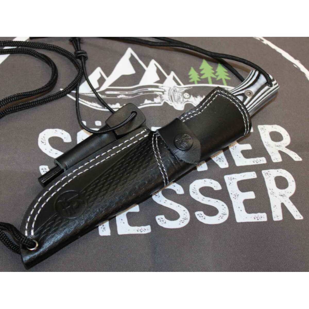 K25 Alaska Bushcraft Knife mit Lederscheide und Feuerstarter, 74,95